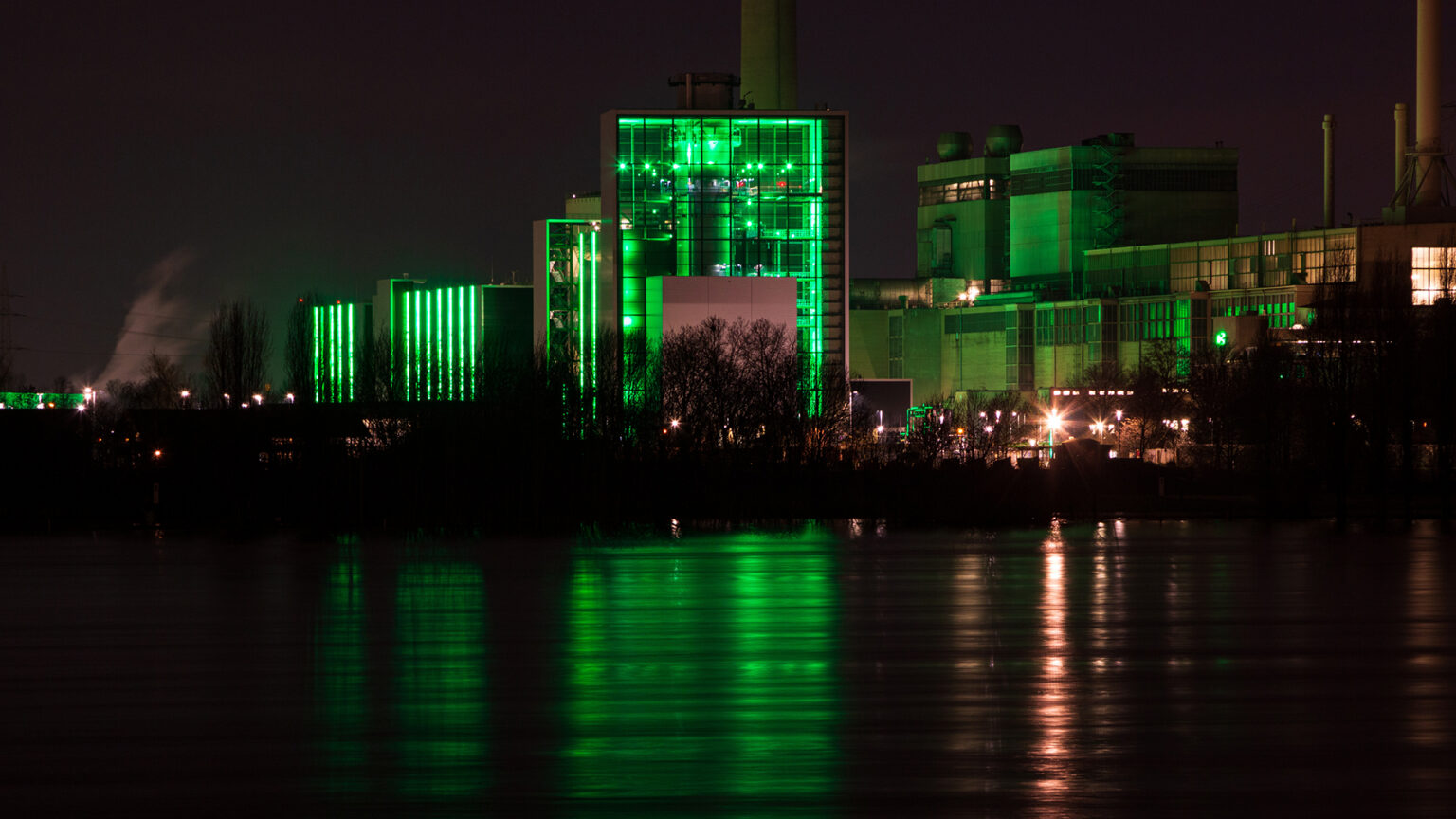 AXSOL Unternehmen – Zukunft der Energie gestalten